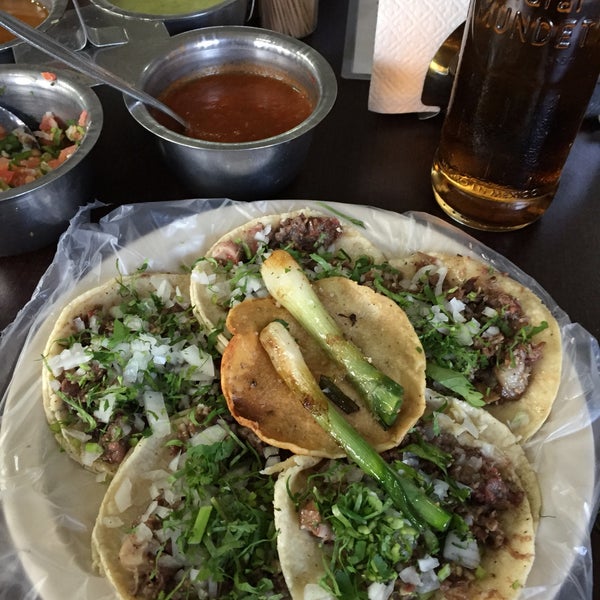 Taquería El Charro Grill - Taco Restaurant in Guadalajara