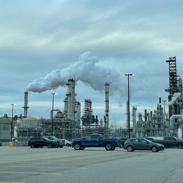 ExxonMobil Joliet Refinery - 25915 S Frontage Rd