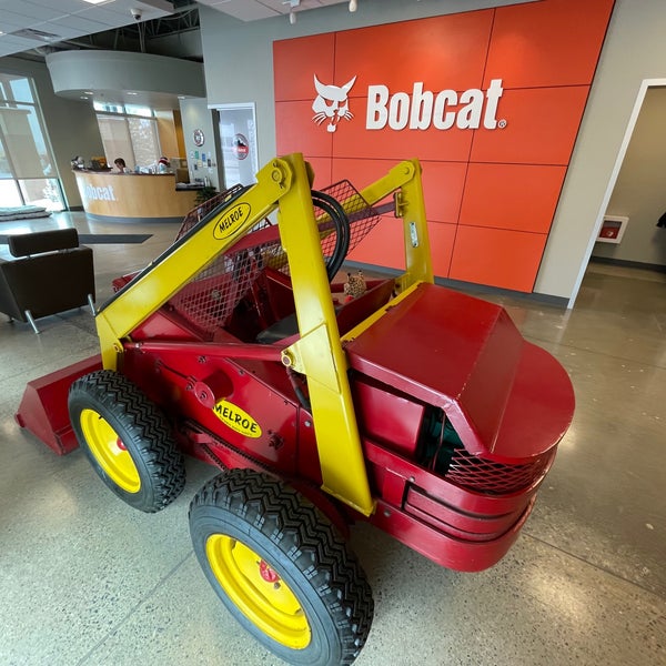 Bobcat Training Center - Northwest Aurora - Aurora, CO