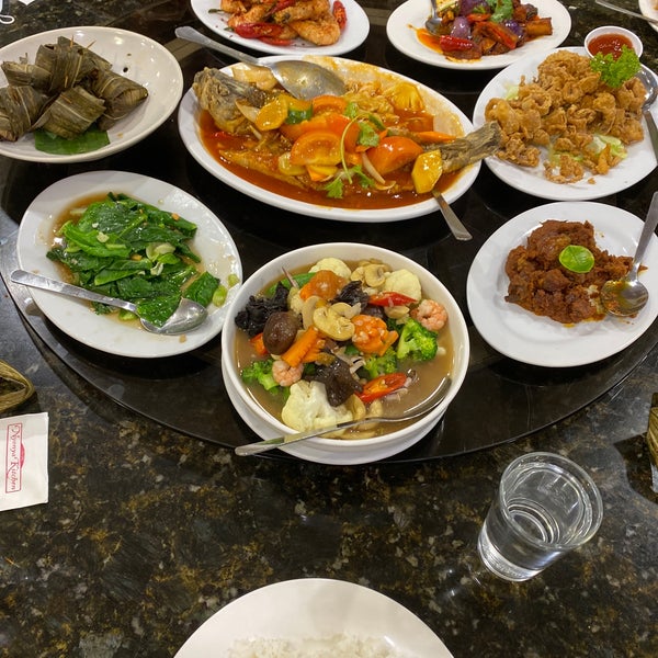 Nyonya Kitchen & Caterers - 28 tips