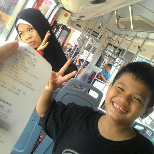 Stesen bas banting - Bus Line in Banting