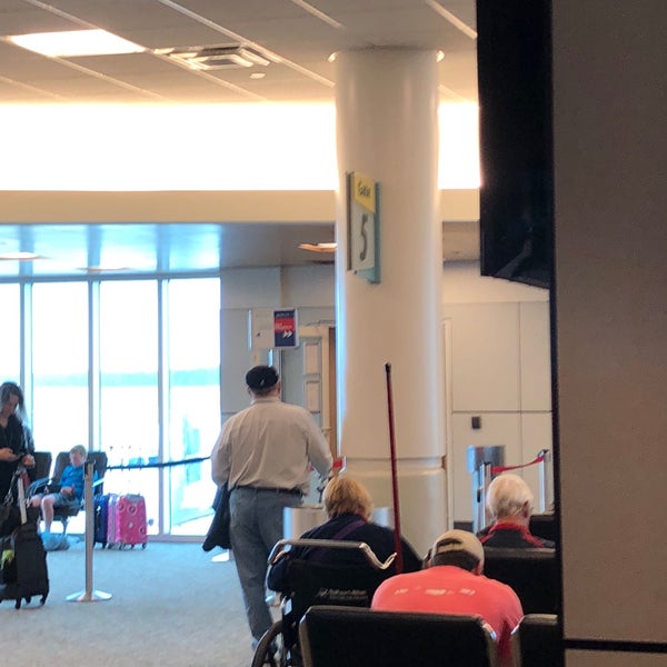 GPT Gate 5 - Gulfport Airport