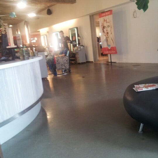 Miranda: The Style Lounge - Hair Salon