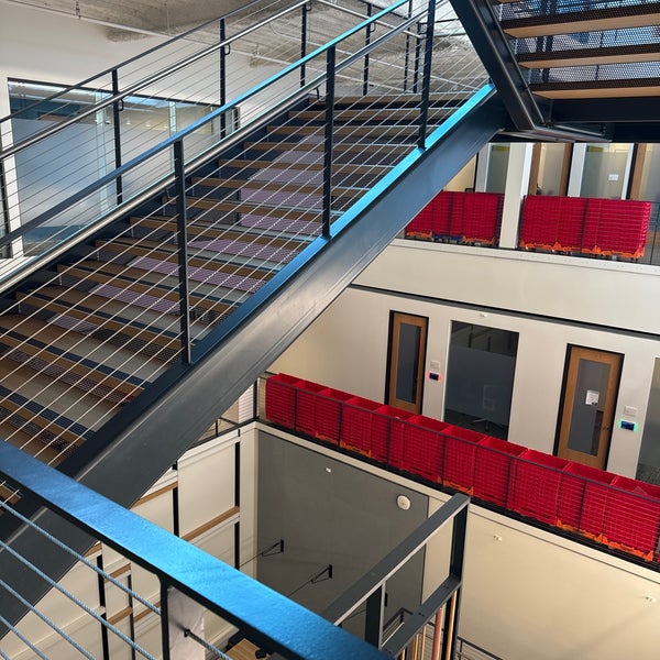 Microsoft Building 6 - Office Building in Redmond