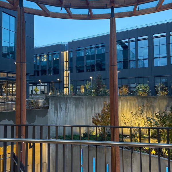 Microsoft Building 6 - Office Building in Redmond