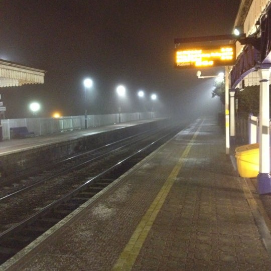Pangbourne Railway Station (PAN) - Train Station in Pangbourne