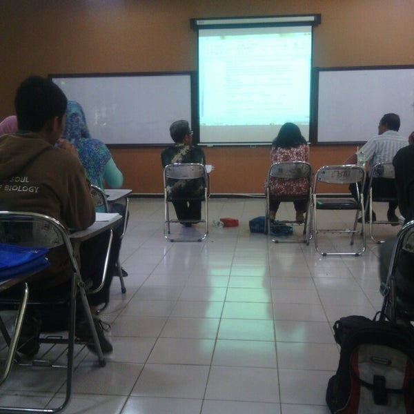 Gedung D1 FMIPA Unnes - 1 tip from 61 visitors