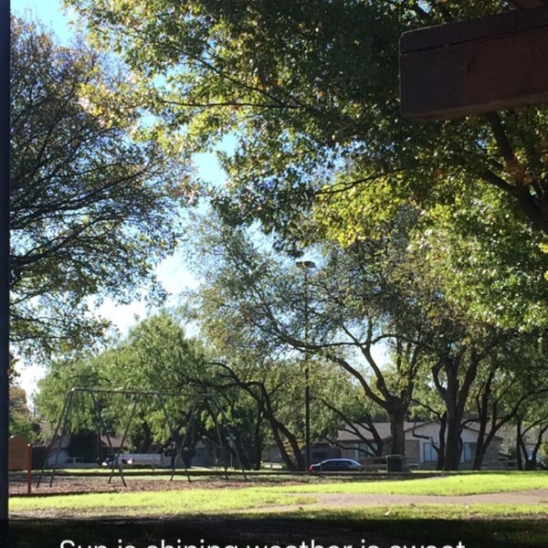 Holman D. Rhoton Park - 2 tips