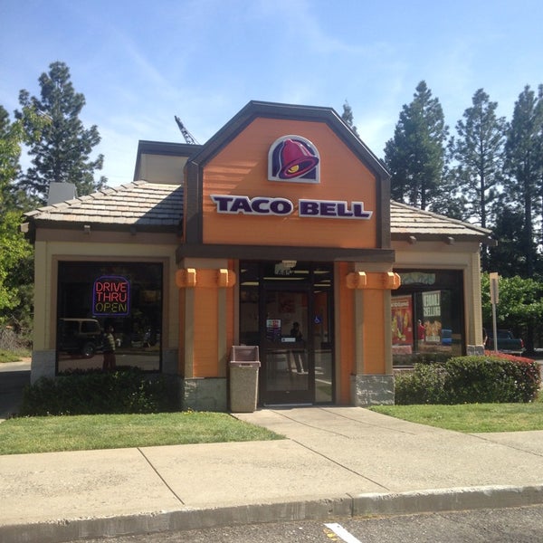 Taco Bell (Now Closed) - Fast Food Restaurant