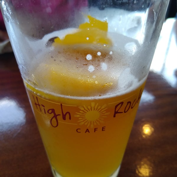 High Rock Cafe - American Restaurant in Wisconsin Dells