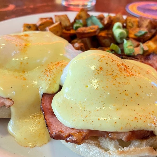 McMenamins Spar Café - Downtown Olympia - 42 tips