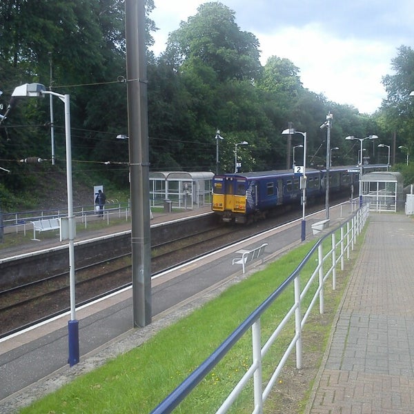 Dumbreck Railway Station (DUM) - South Side - 2 tips from 94 visitors