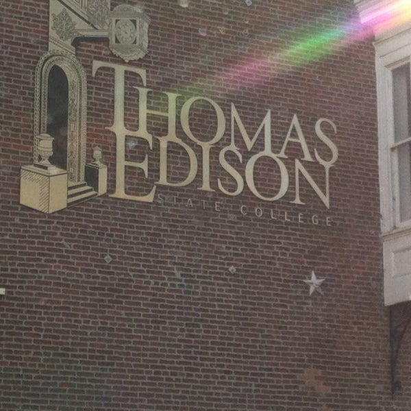 Thomas Edison State College - College Administrative Building in Trenton