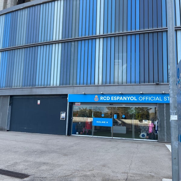 RCDE Shop - Sporting Goods Retail in Cornellà de Llobregat
