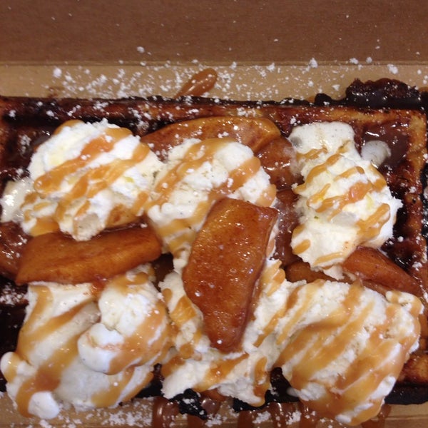 Cousteau's Waffles & Milkshake Bar - 15 Hypolita St