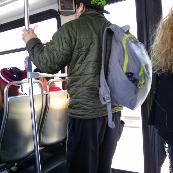 King County Metro Route 150 - Bus Line in Seattle