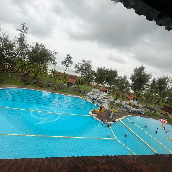 Resort World Kijal - 108 tips from 6408 visitors