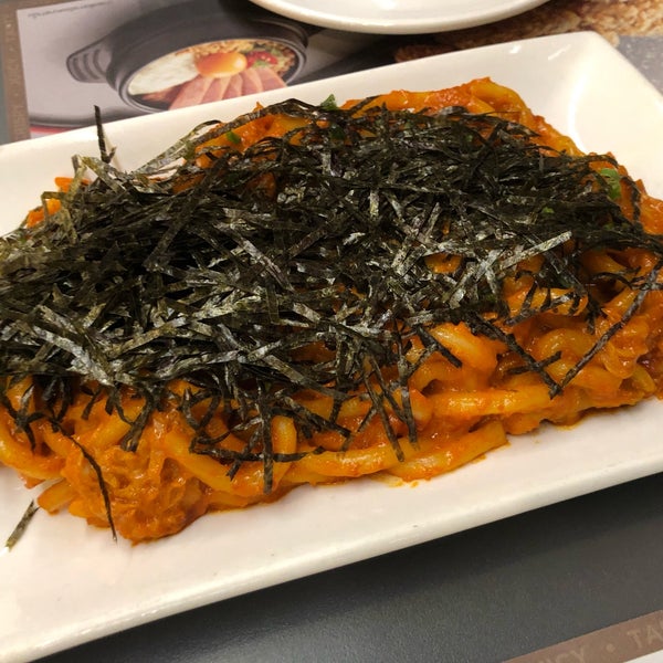 BonChon Chicken (บอนชอน ชิคเก้น) 본촌치킨 - Fried Chicken Joint in Pathum Wan