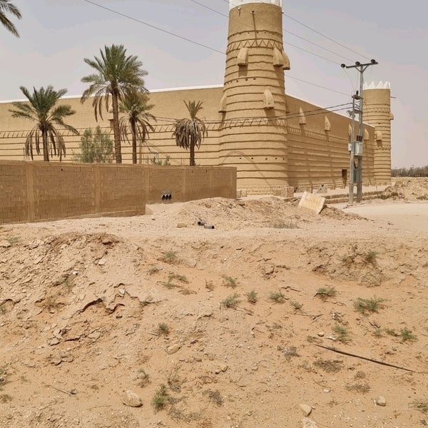 Al Jeraisy Castle - Historic and Protected Site