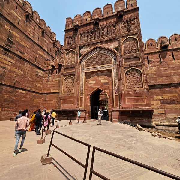 Agra Fort | आगरा का किला | آگرہ قلعہ - 64 tips