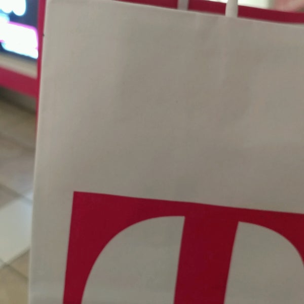 T-Mobile - Mobile Phone Store in Northgate