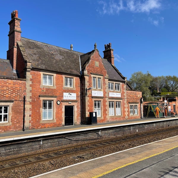 Frodsham Railway Station (FRD) - 7 Church St