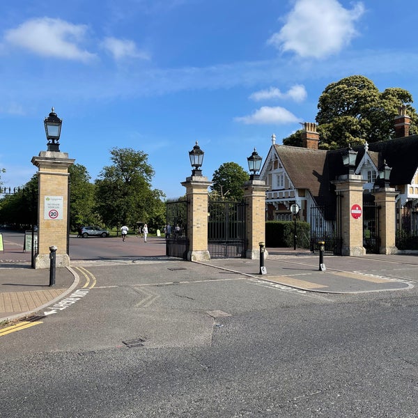 Photos at Greenwich Park Gates - Greenwich West - 2 tips from 267 visitors