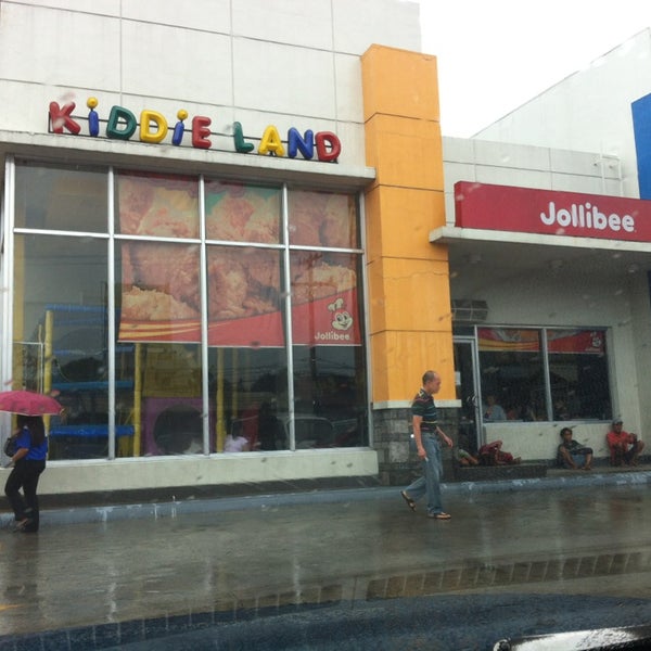 Jollibee - 5 tips from 452 visitors