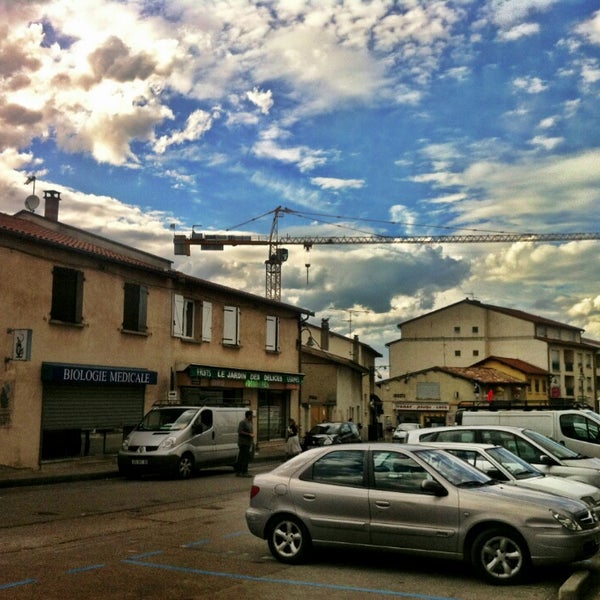 Mions - 2 tips from 113 visitors