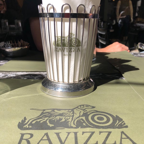 Ravizza Dal 1871 - Duomo - Via Ulrico Hoepli, 3