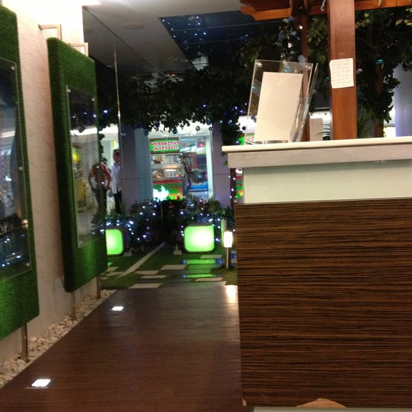 DMCI Homes Showroom - Mandaluyong District 1 - 5F SM Megamall Bldg B