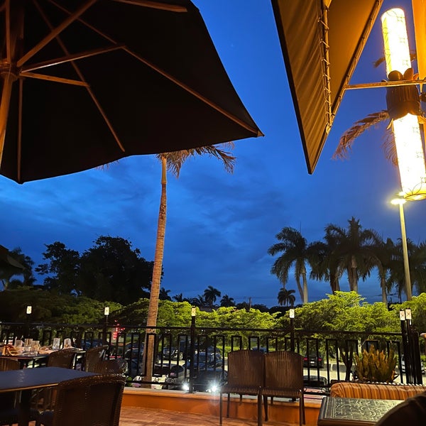 The Cheesecake Factory - 81 tips