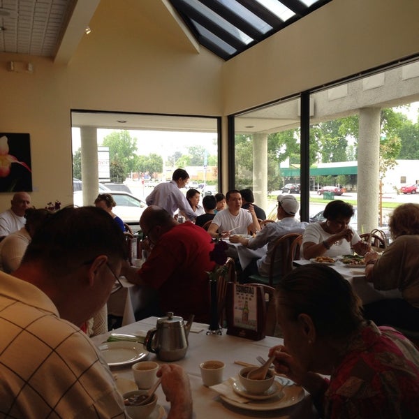 Photos at Oak Tree Inn - Chinese Restaurant in South Pasadena