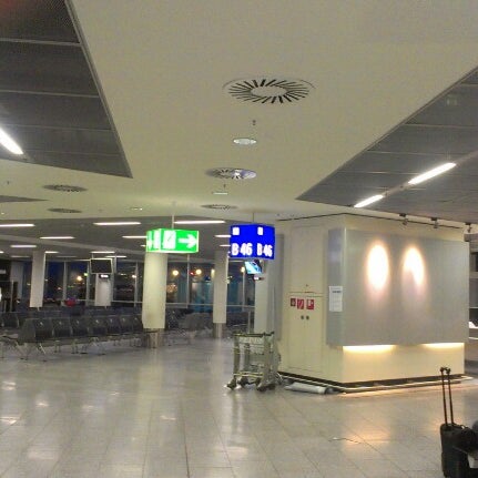 Photos at Gate B46 - Flughafen - Terminal 1