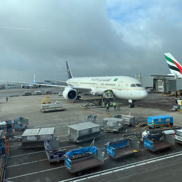 Gate G7 - Airport Gate