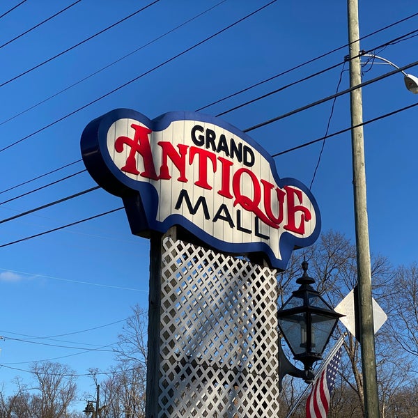 Grand Antique Mall - Reading, OH