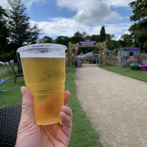 Quackers Café - Café