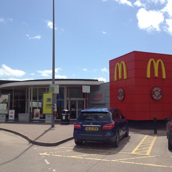 Sandbach Southbound Motorway Services (Roadchef) - 10 tips from 1817 ...