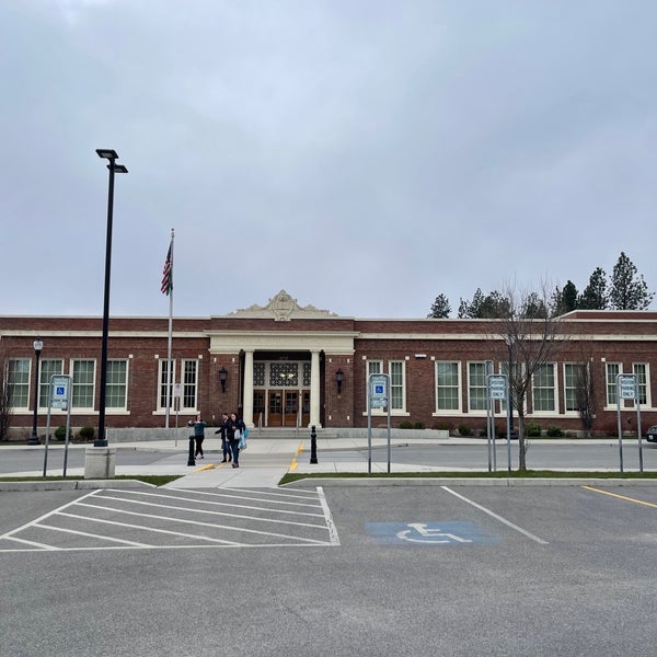 Finch Elementary - Northwest Spokane - 3717 N Milton St