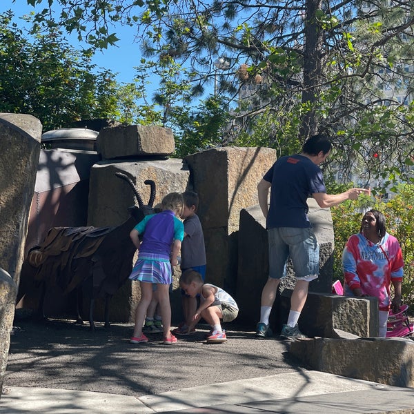 The Garbage Goat - Riverside - Spokane, WA