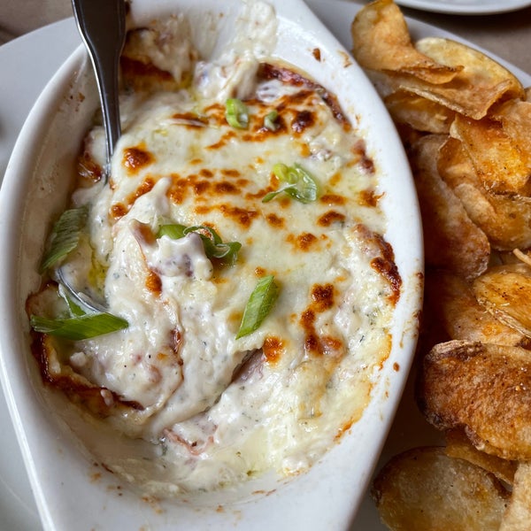 The Common Man - 304 Daniel Webster Highway