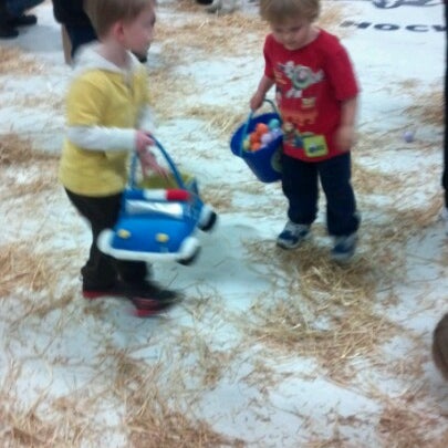 Mandt Community Ice Rink - Stoughton, WI