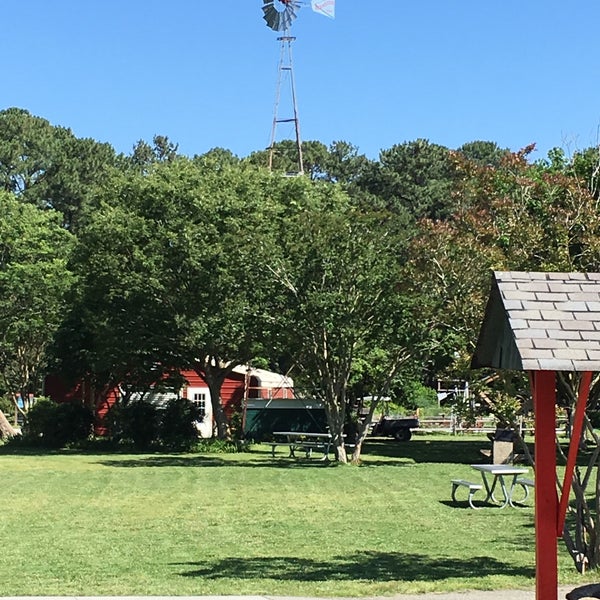 Bluebird Gap Farm - Park in Briarfield