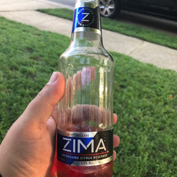 Wynnewood Pool - Swimming Pool