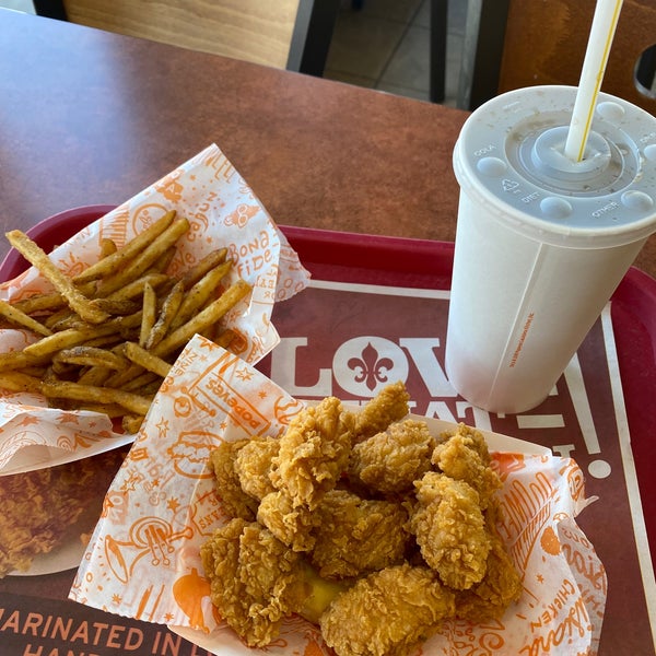 Popeyes Louisiana Kitchen - Fried Chicken Joint in Cambridge