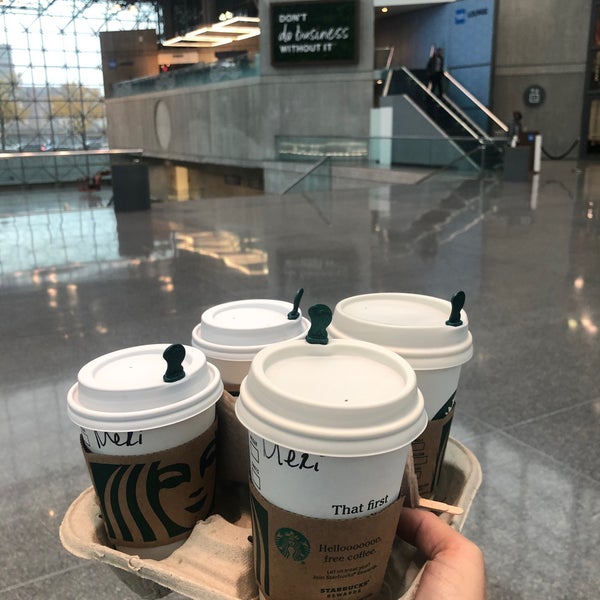 Starbucks - Hell's Kitchen - 9 tips from 1251 visitors