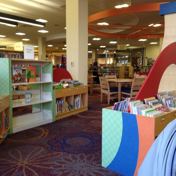 Wayne County Public Library - 220 W Liberty St