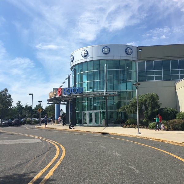 Photos at Broadway Commons - 358 N. Broadway Mall