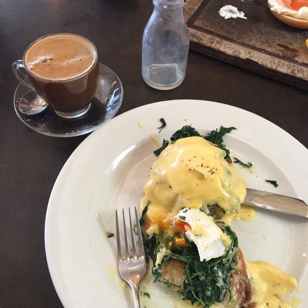 Bush Hall Dining Rooms - Diner in Shepherd's Bush