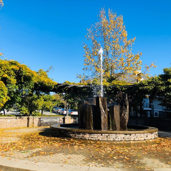 Champlain Square - Killarney - 6 tips from 413 visitors